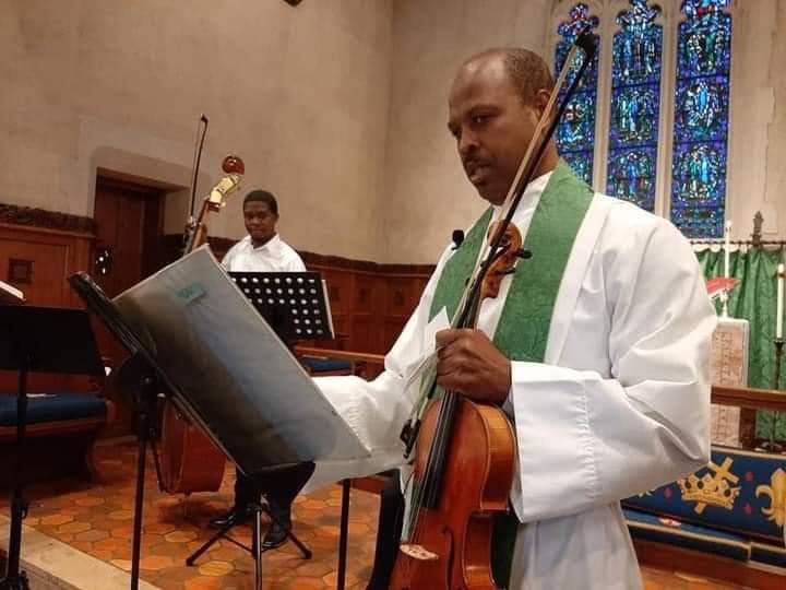 Le père David César nous a quittés