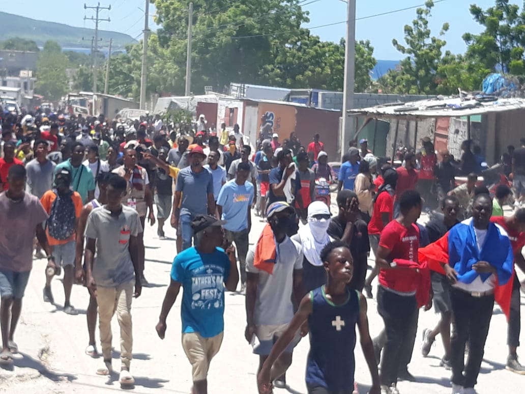 Saint-Marc: des structures politiques exigent la démission d'Ariel Henry