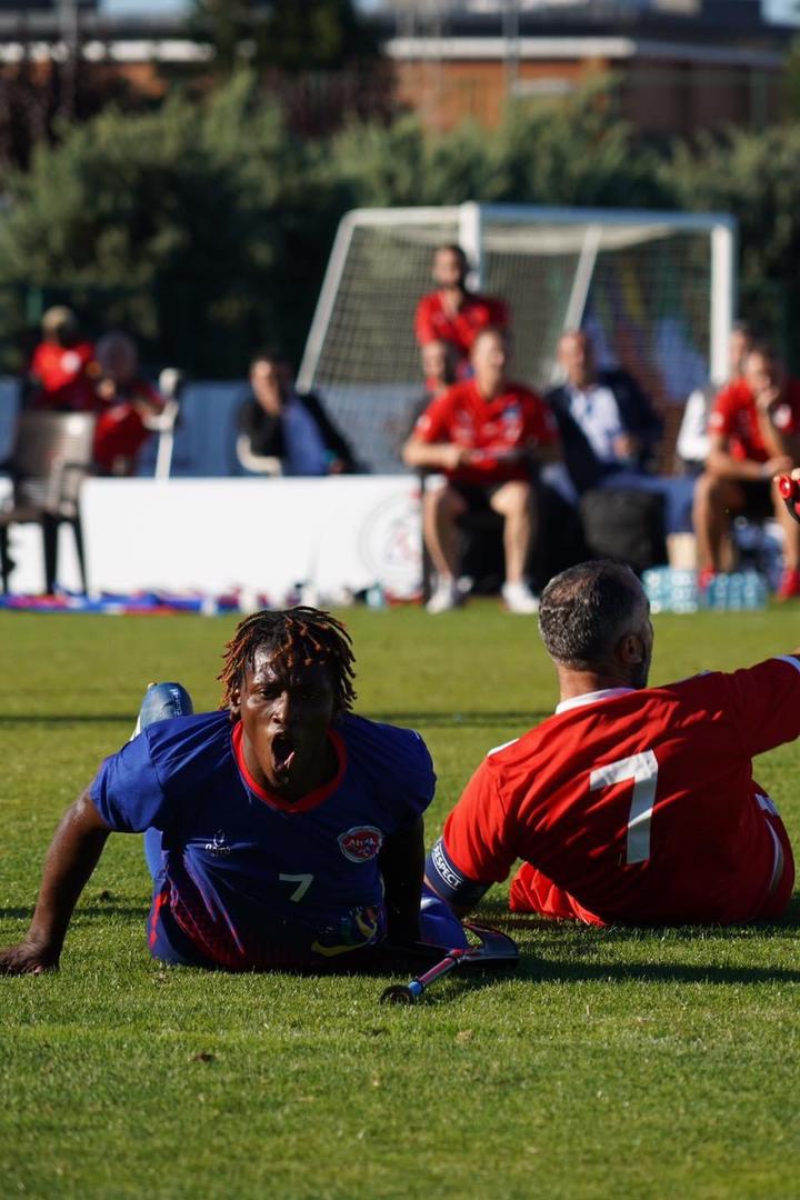 Les Grenadiers amputés dominent la France 6-0