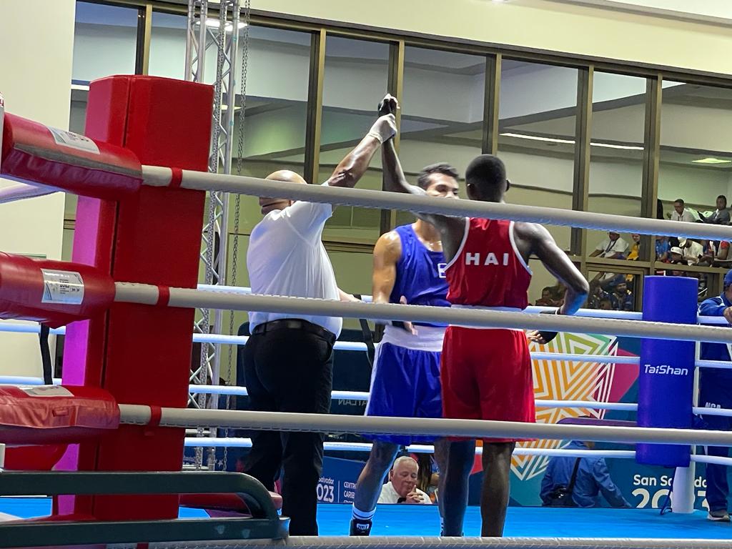 CAC 2023 : Boxe, Kervens Bouché surclasse son adversaire (5-0) pour se ...