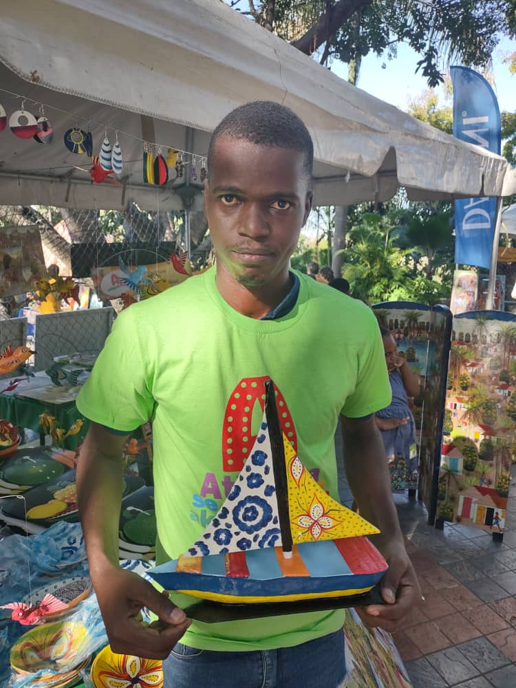 Noncent Auguste Junior, l'artisanat est bien plus qu’une simple opportunité