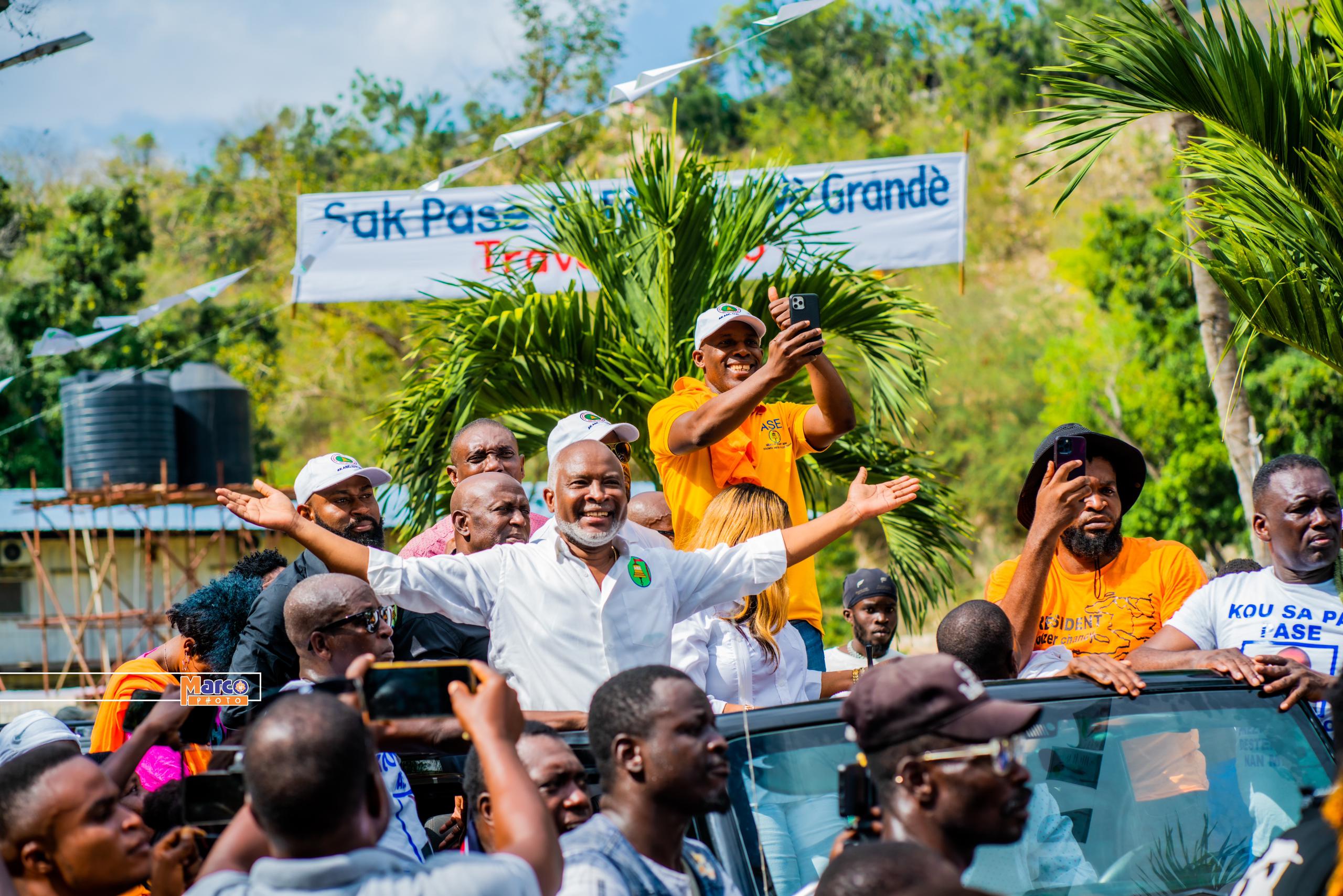 Artibonite: Cholzer Chancy accueilli à Ennery dans une ambiance festive ...