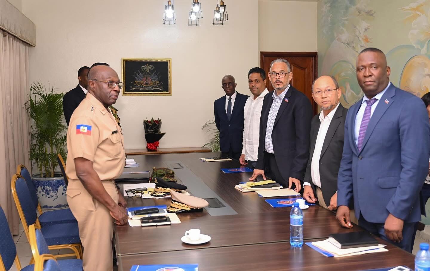 Government Strengthens Unity in Battle against Gang Violence